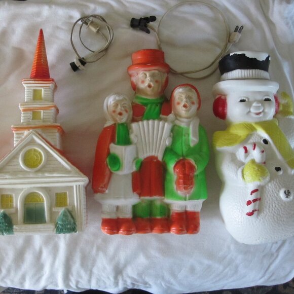 Poloron | Holiday | Rare 96s Poloron Blow Mold Tabletop Christmas Set ...
